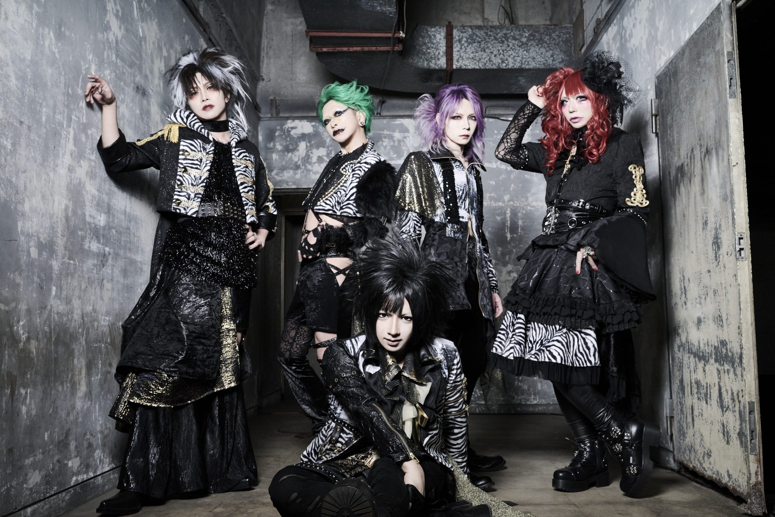 Top - 株式会社 C-works